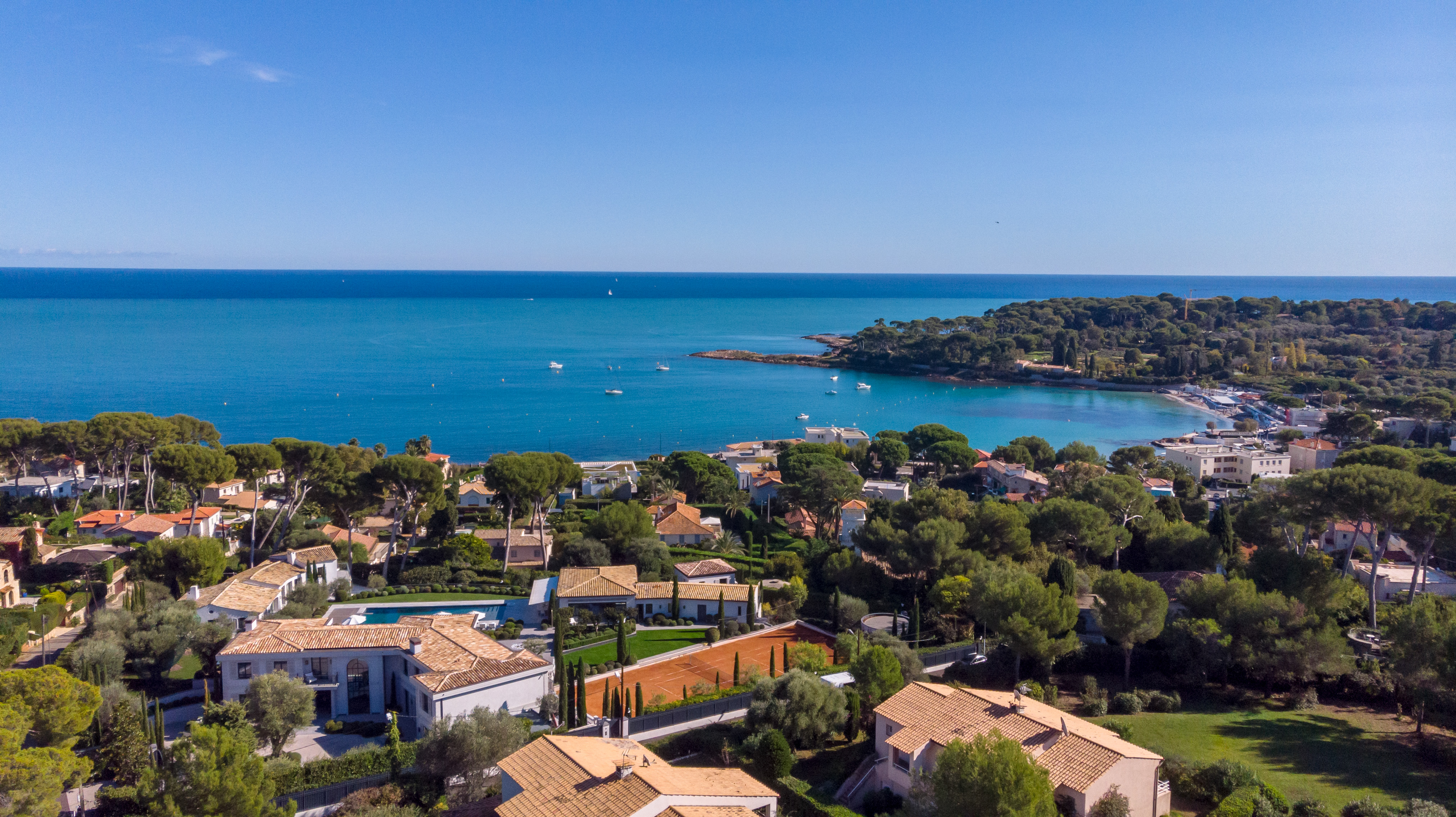 vente CAP D ANTIBES, DANS UN PARC EXCEPTIONNEL DE RENOMMEE INTERNATIONALE